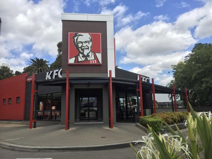 DECO’s timber finish aluminium cladding system provides easy redesign ...