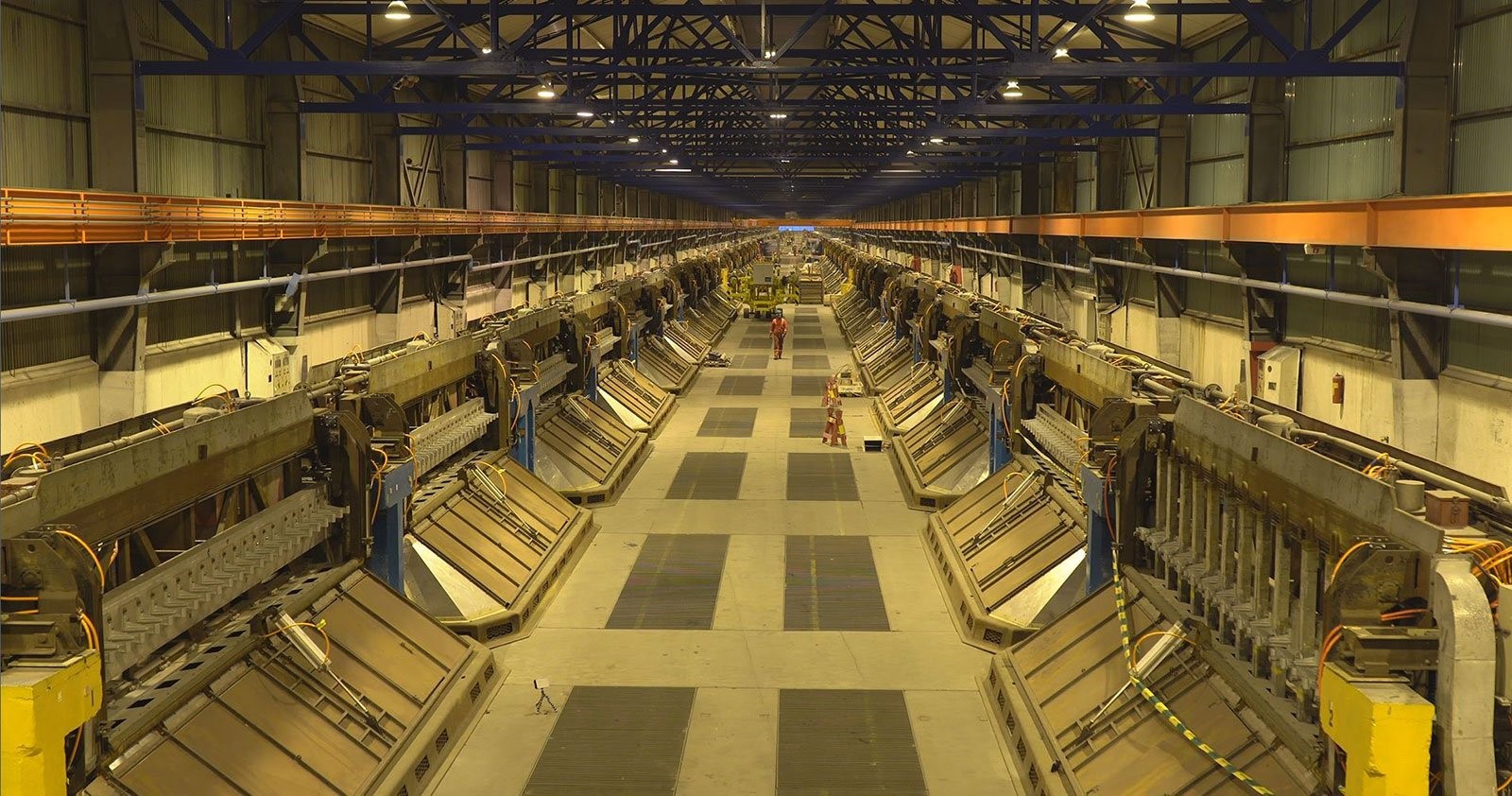 Hydro Husnes back at full capacity; 200 electrolysis cells to produce ...