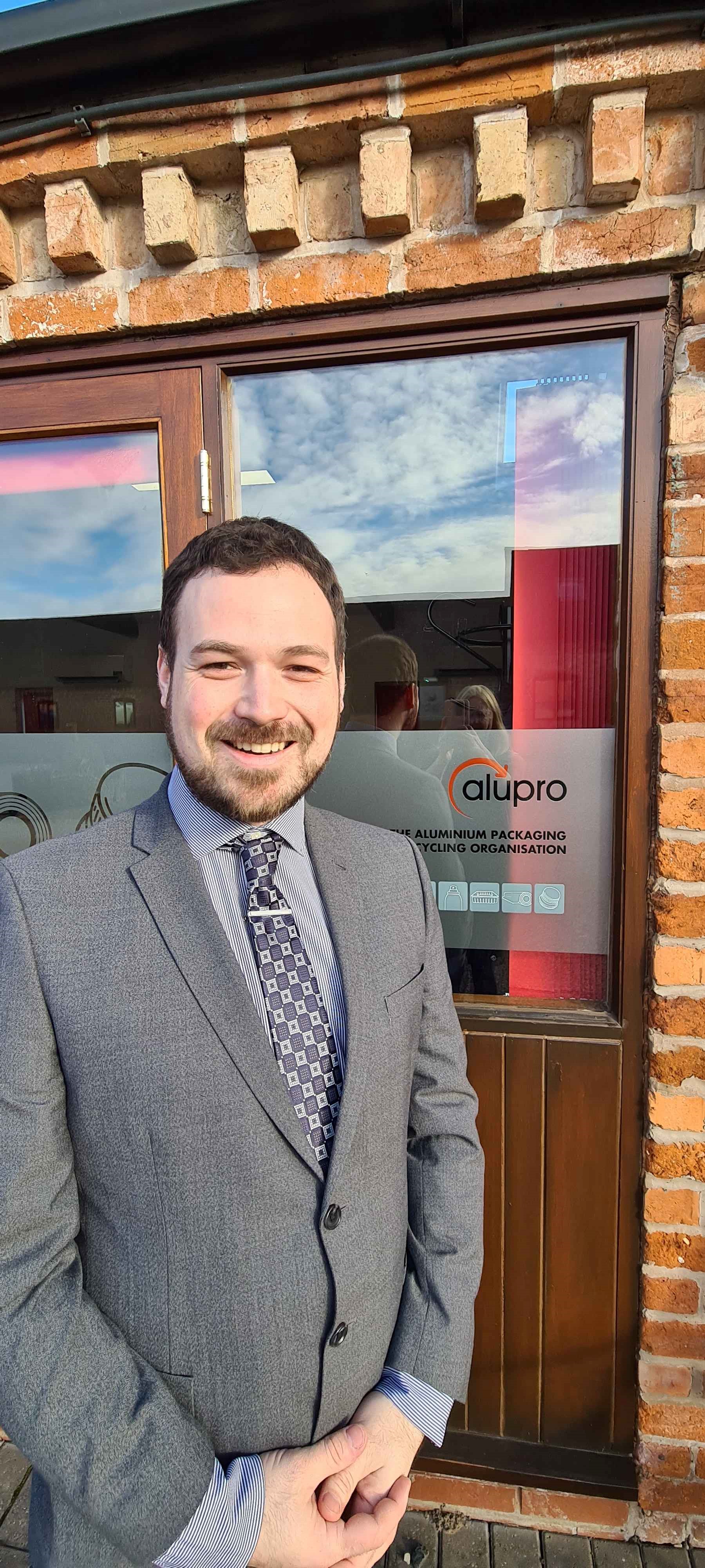 Alupro appoints Tom Giddings as its new Executive Director; Bauxite ...