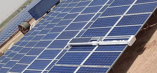 Enray Solutions introduces self-powered dry-cleaning robots for solar ...