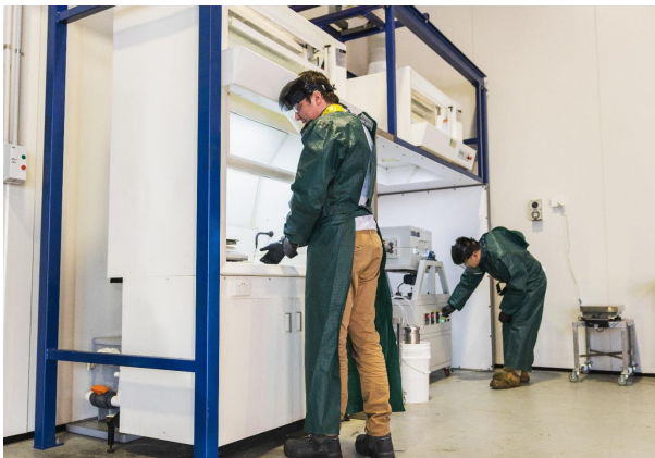 ALCORE selects the initial operating conditions for its pilot plant to ...