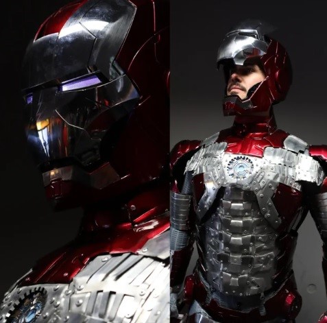 Ironcostumes’ Mark V cosplay accurately replicates Robert Downey Jr.'s ...