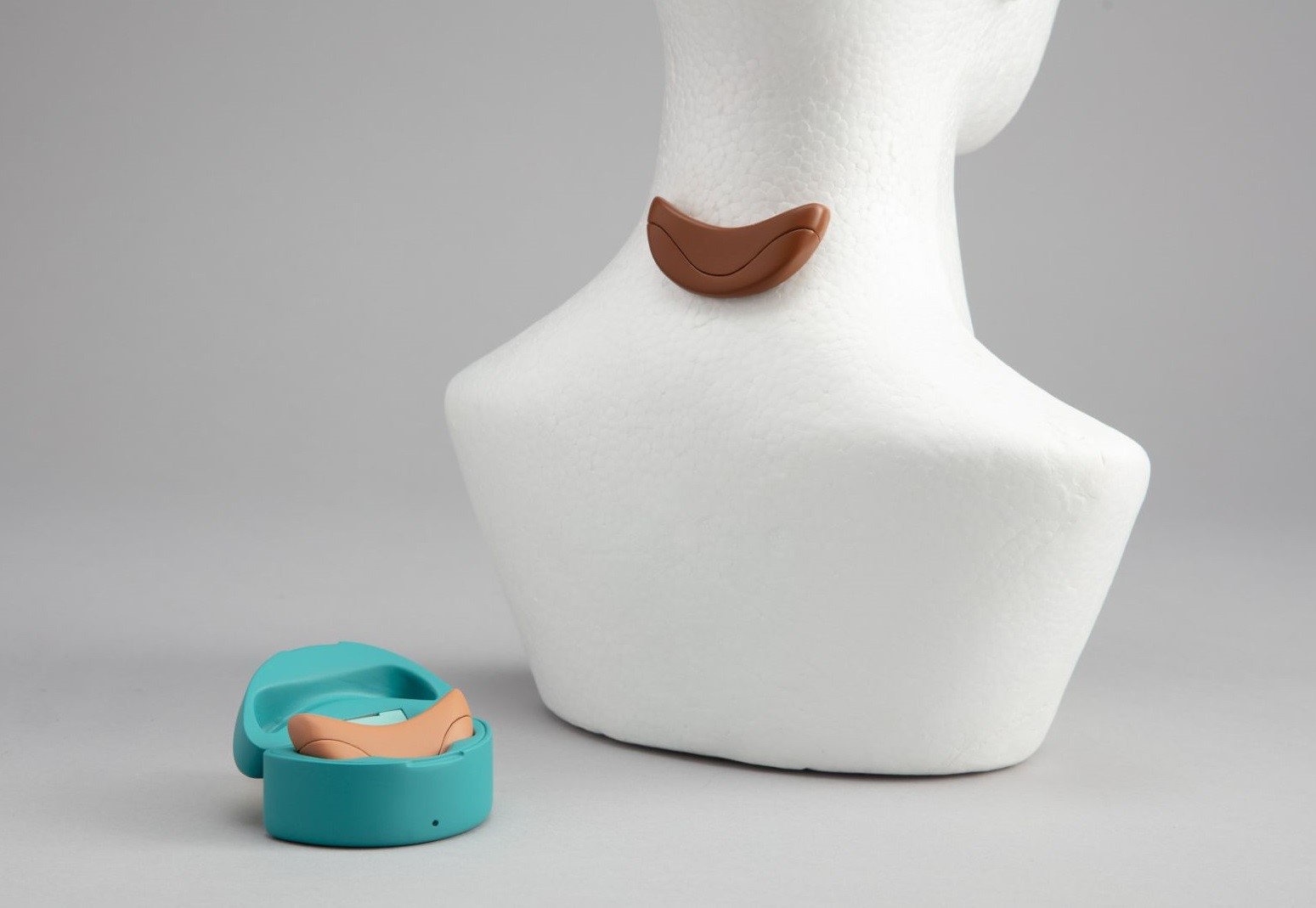 Zera Cooling Crescent comprising aluminium and silicone offers relief ...